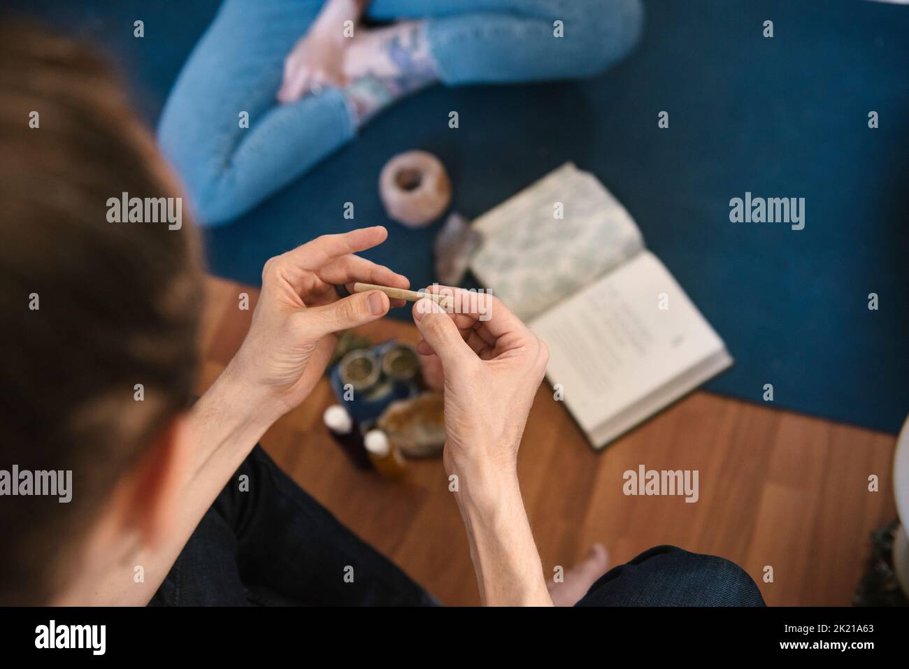 Marijuana joint hi-res stock photography and images - Alamy