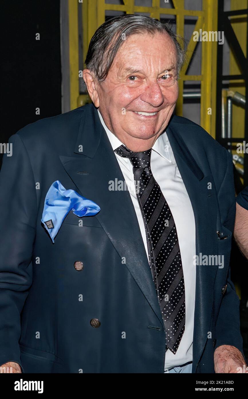 Rehab art hi-res stock photography and images - Alamy