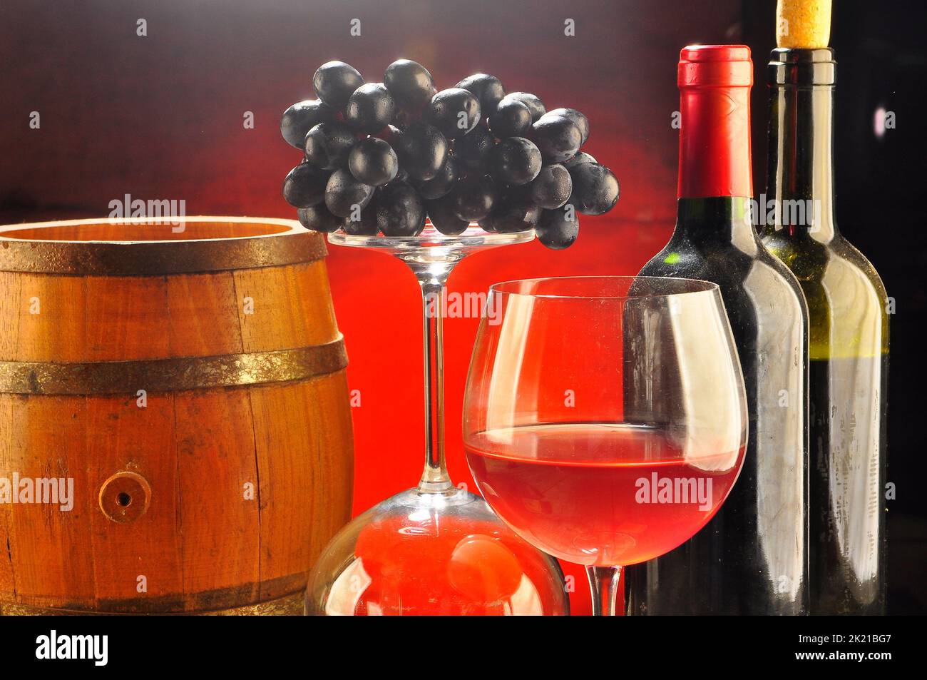 Glass and bottle of wine on the table Stock Photo - Alamy