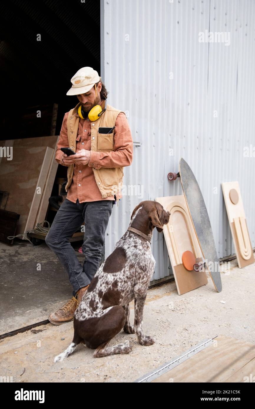 Loyalty male hi-res stock photography and images - Alamy