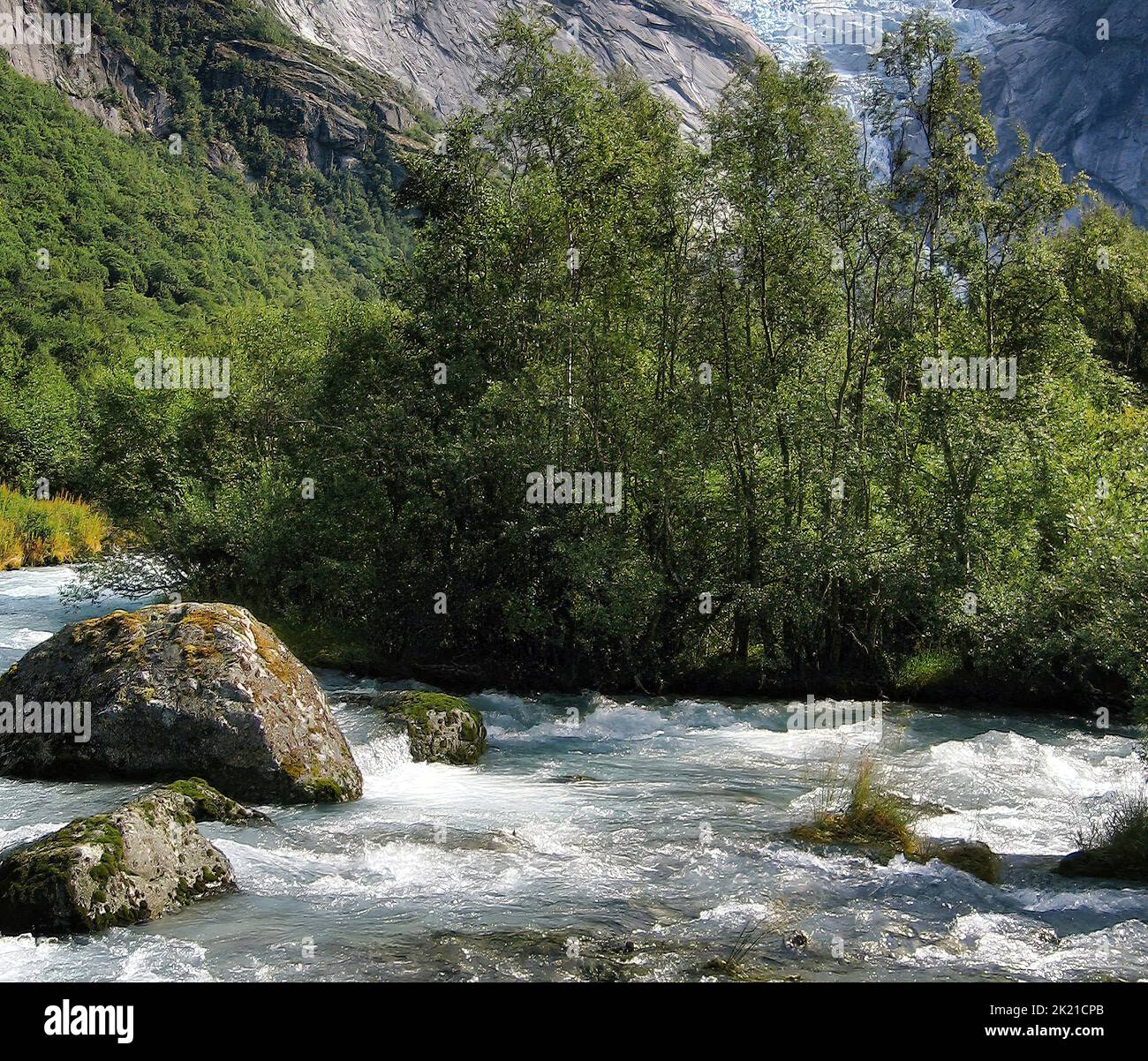 Norwegian Landscapes - some beautiful and scenic Norwegian waterfalls ...