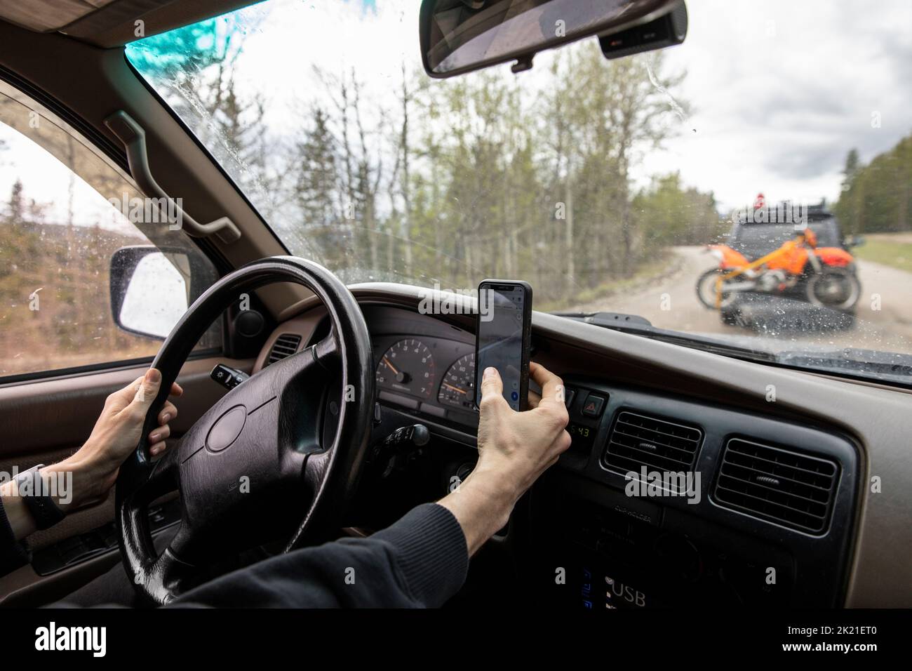 Using a road map hi-res stock photography and images - Alamy