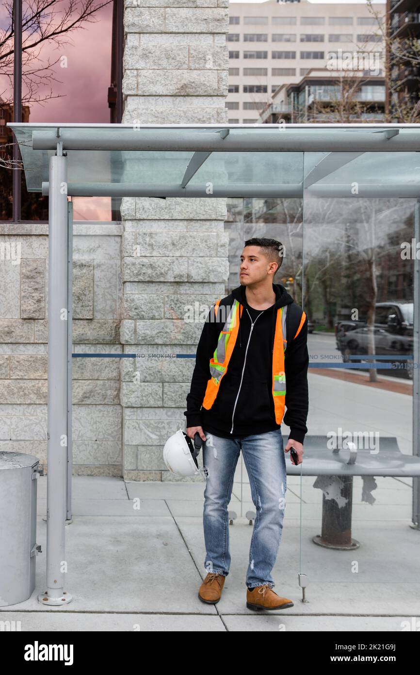 Waiting to stop hi-res stock photography and images - Alamy