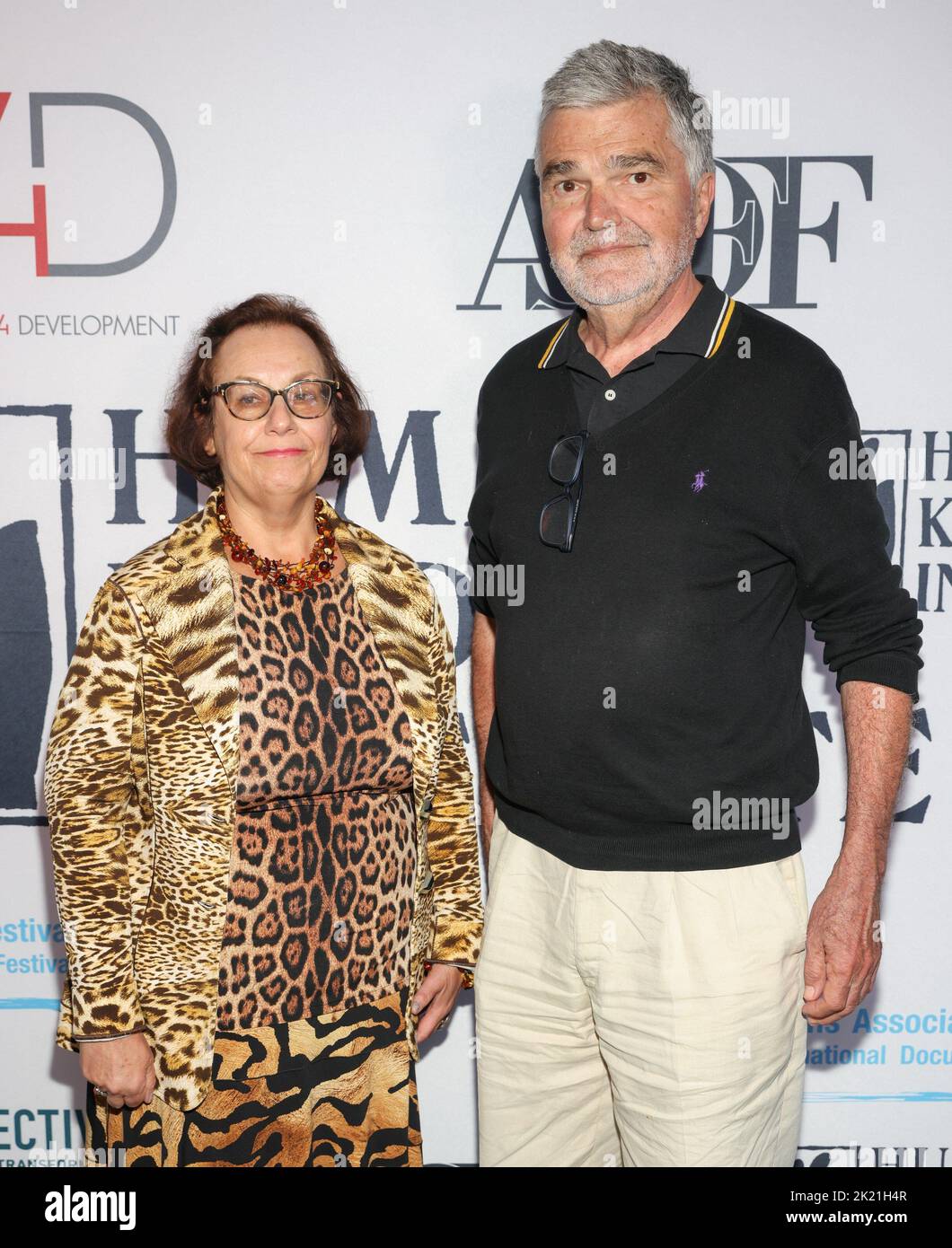 Dr emeran mayer hi-res stock photography and images - Alamy