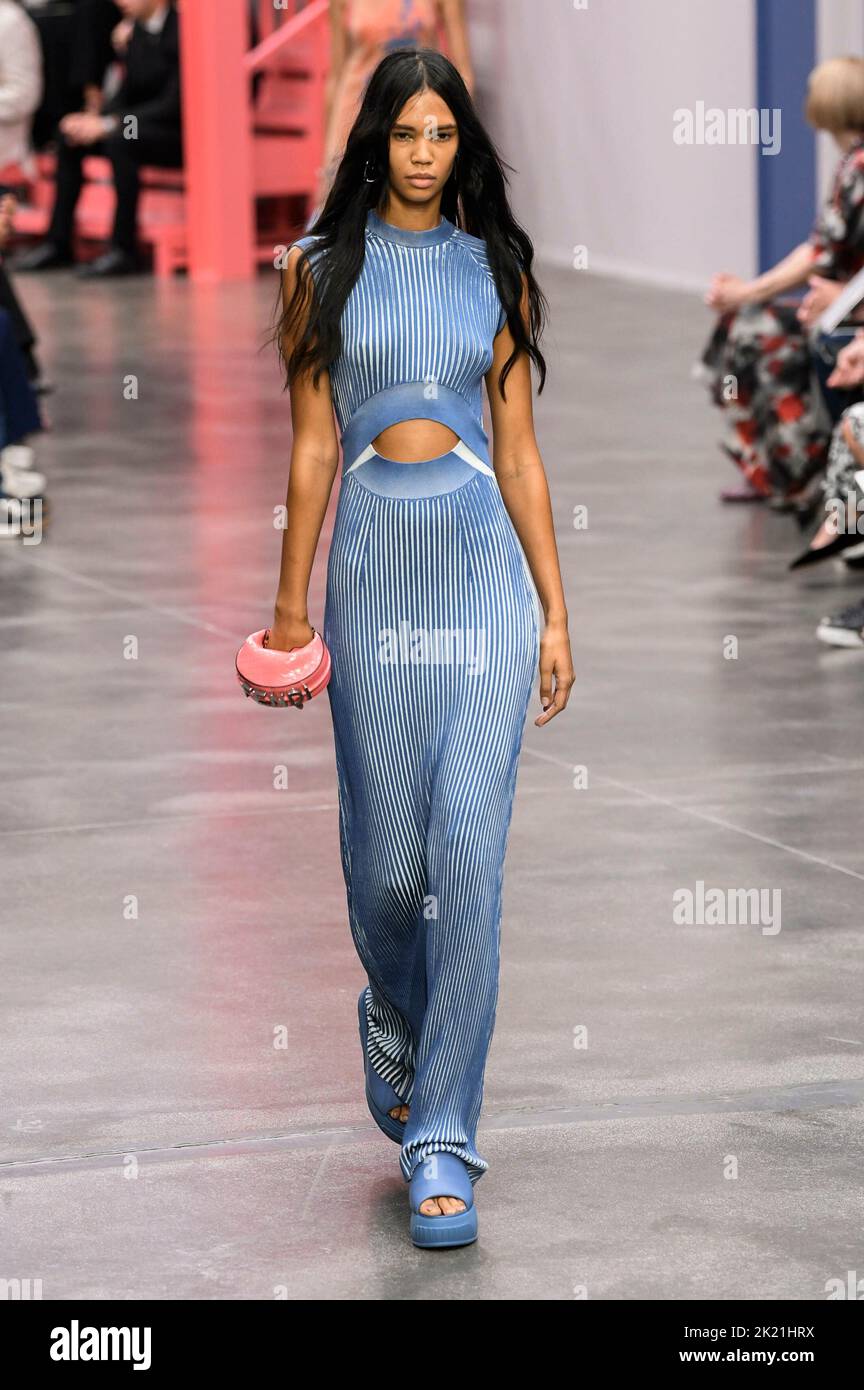 Milan, Italien. 21st Sep, 2022. FENDI SS23 runway during Milan fashion ...