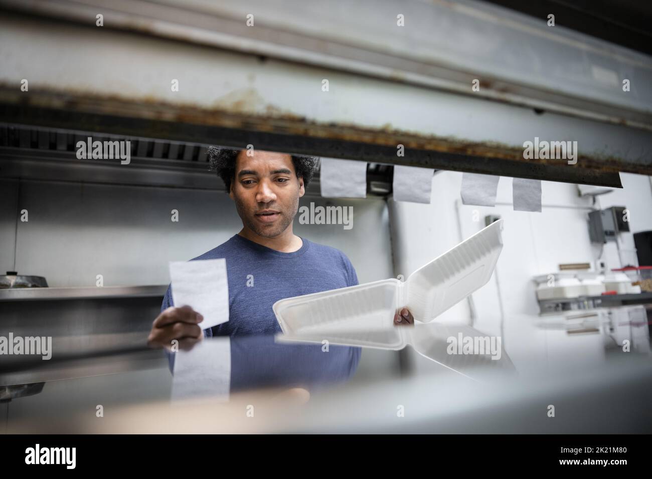 Restaurant order covid hi-res stock photography and images - Alamy