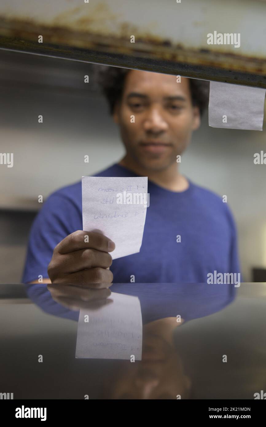 Kitchen order hi-res stock photography and images - Alamy