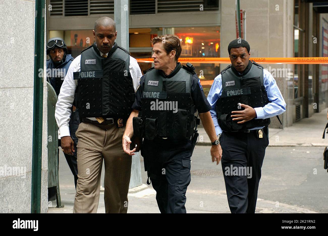 Inside man denzel washington hi-res stock photography and images - Alamy