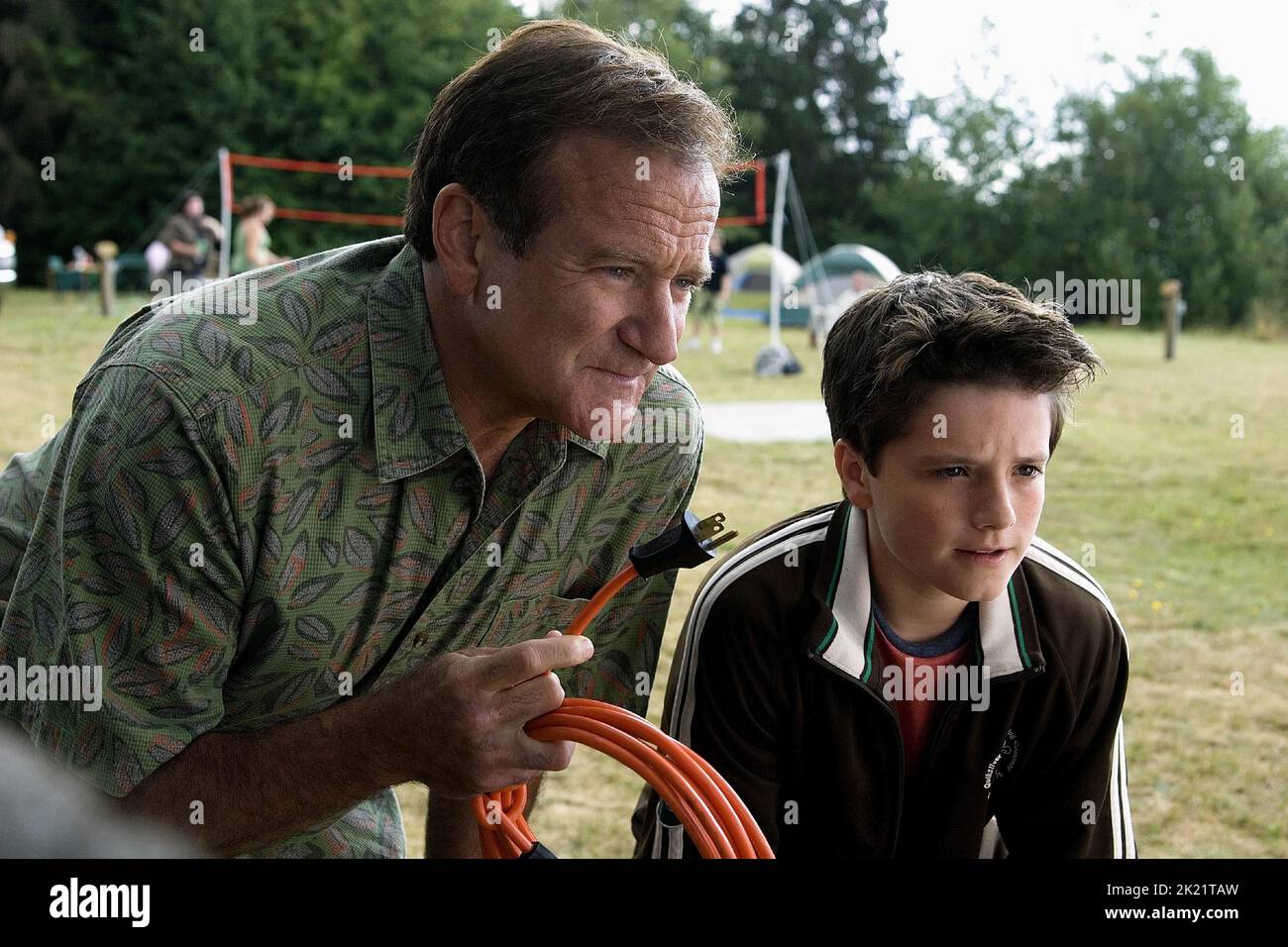 ROBIN WILLIAMS, JOSH HUTCHERSON, RV: RUNAWAY VACATION, 2006 Stock Photo ...