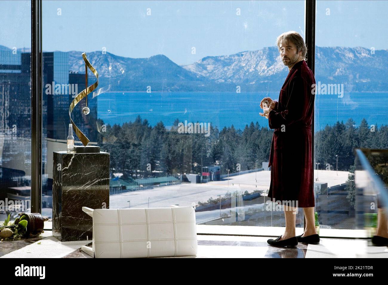 Smoking aces hi-res stock photography and images - Alamy