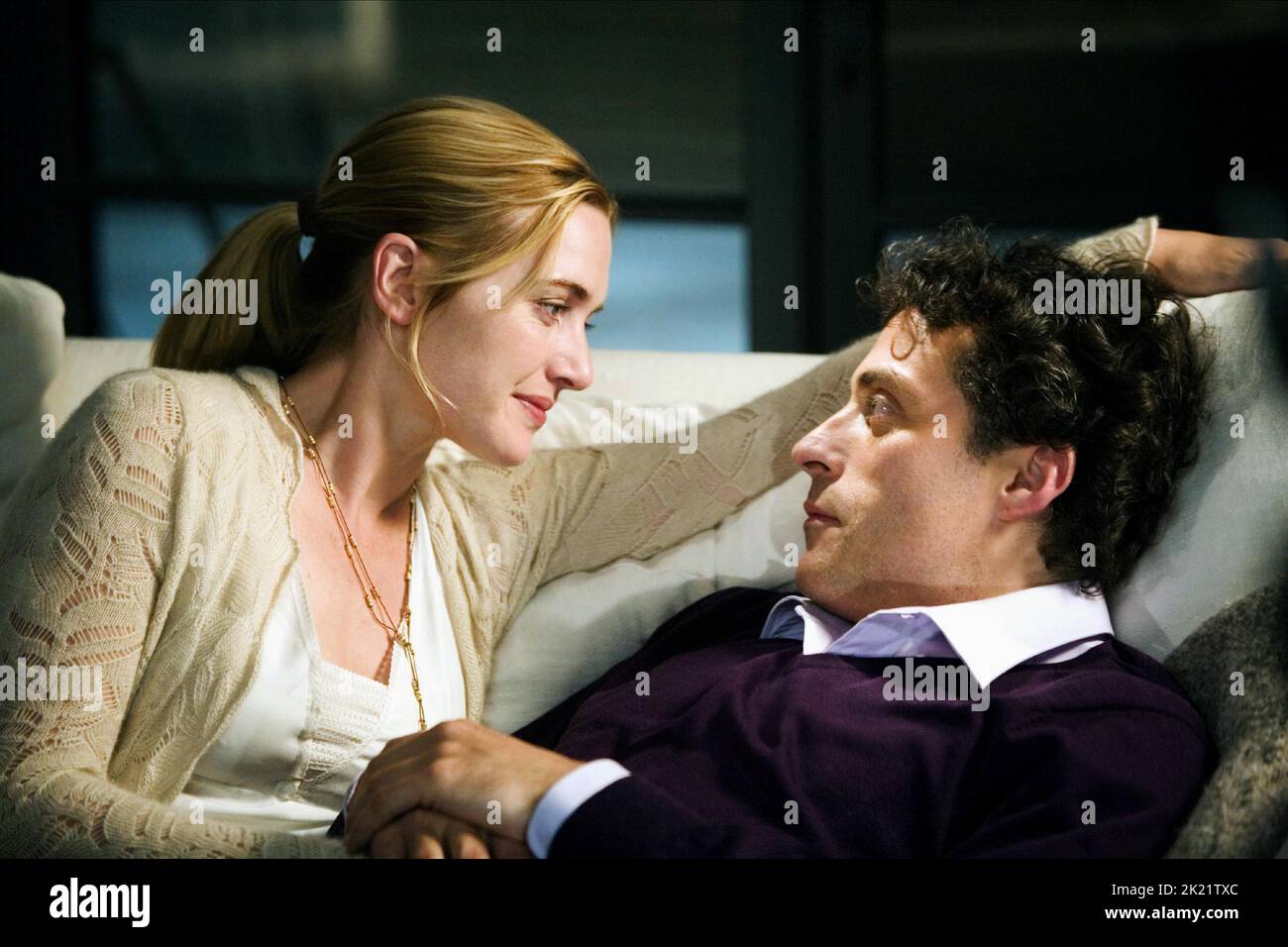 Kate winslet the holiday hi-res stock photography and images - Alamy