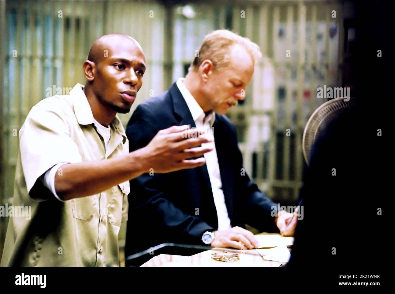 MOS DEF, BRUCE WILLIS, 16 BLOCKS, 2006 Stock Photo - Alamy