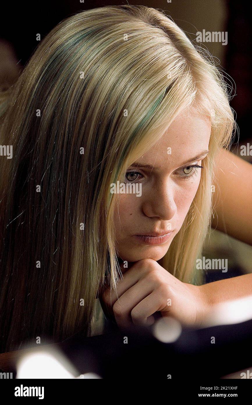 Sara fox hi-res stock photography and images - Alamy