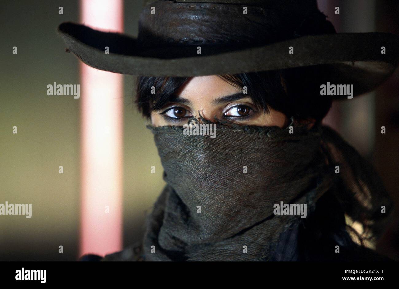 PENELOPE CRUZ, BANDIDAS, 2006 Stock Photo - Alamy