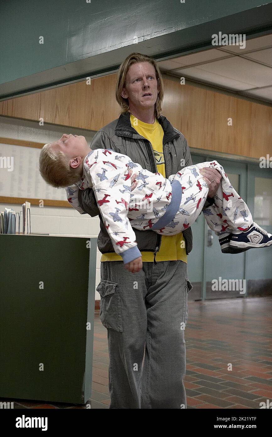 ARNE MACPHERSON, CLIVE BARKER'S THE PLAGUE, 2006 Stock Photo - Alamy