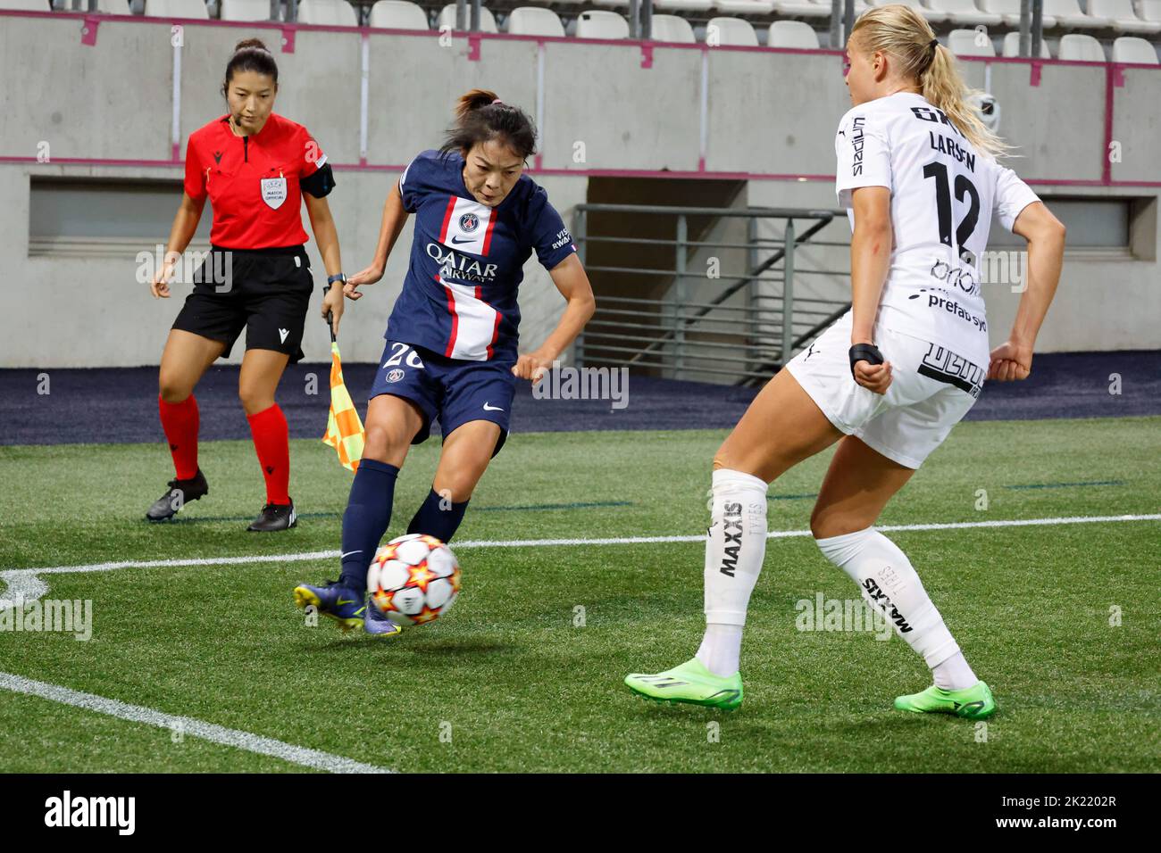 Paris, France. 21st Sep, 2022. Paris Saint-Germain's Chinese player Li ...