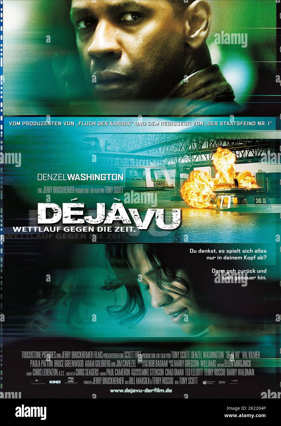 Denzel washington movie poster hi-res stock photography and images - Alamy