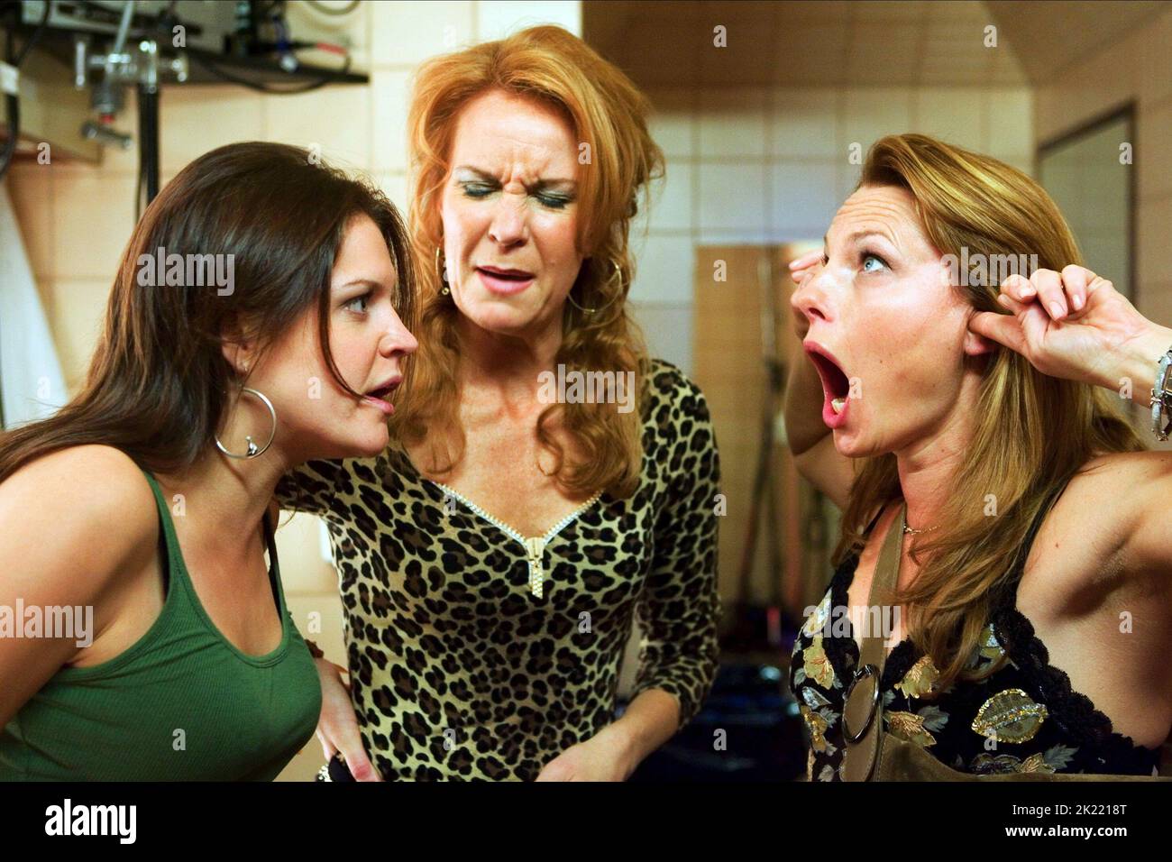 ERICA BRAUN, MARIA LUNDQVIST, HELENA BERGSTRÖM, HEARTBREAK HOTEL, 2006 ...