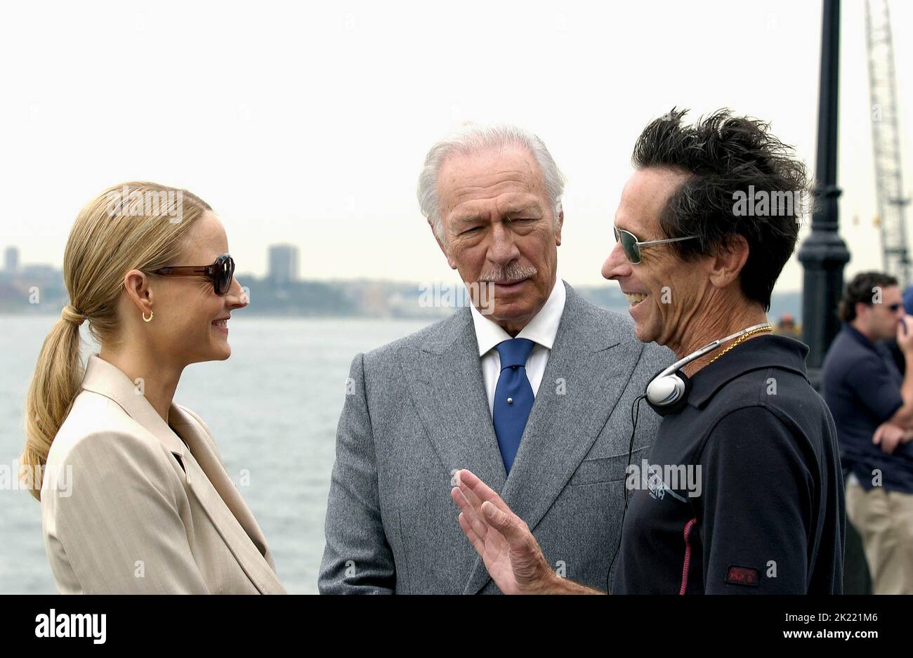 JODIE FOSTER, CHRISTOPHER PLUMMER, BRIAN GRAZER, INSIDE MAN, 2006 Stock ...