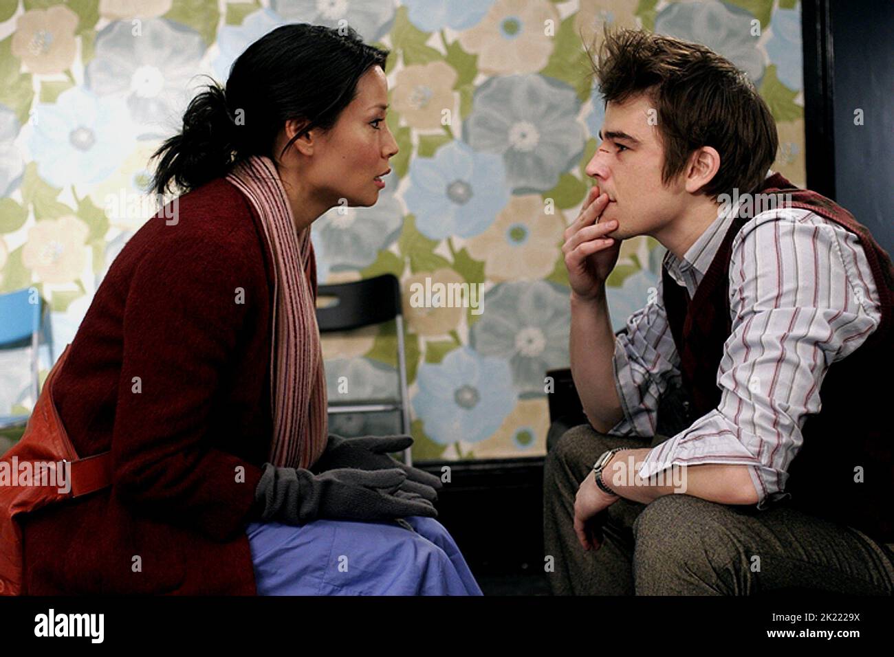 LUCY LIU, JOSH HARTNETT, LUCKY NUMBER SLEVIN, 2006 Stock Photo - Alamy