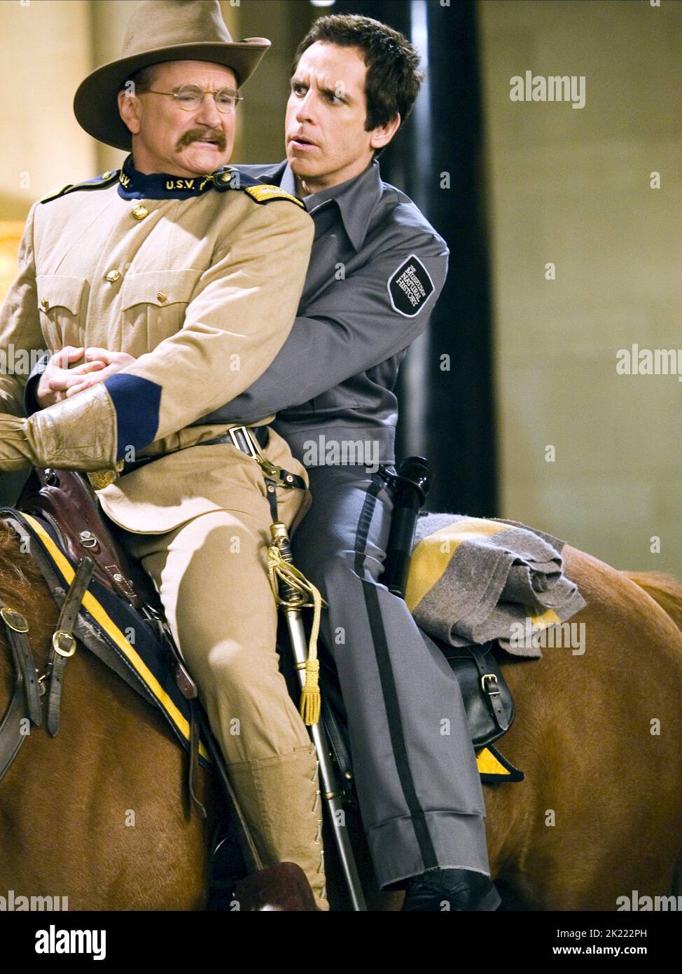 ROBIN WILLIAMS, BEN STILLER, NIGHT AT THE MUSEUM, 2006 Stock Photo - Alamy