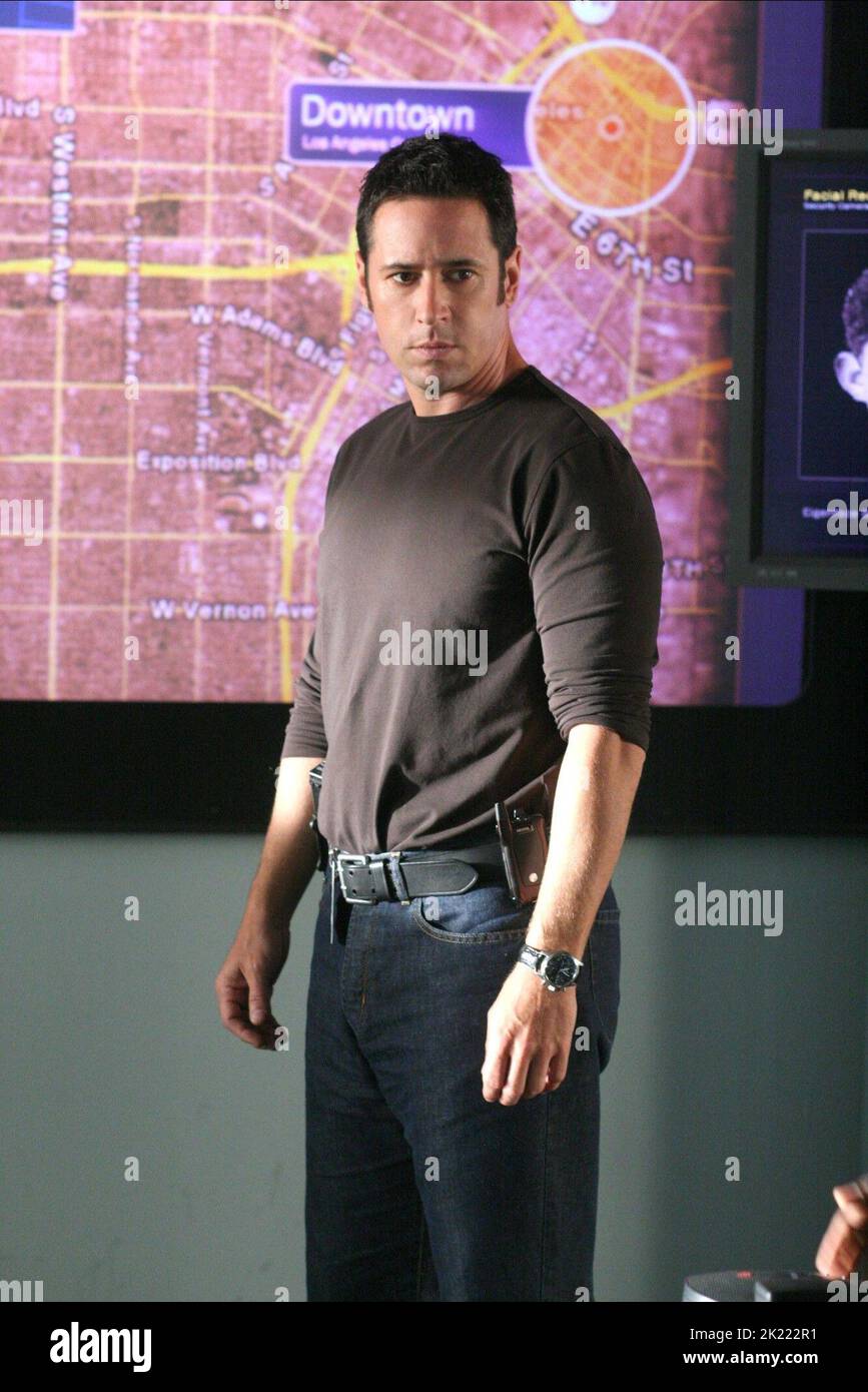 ROB MORROW, NUMB3RS, 2006 Stock Photo - Alamy