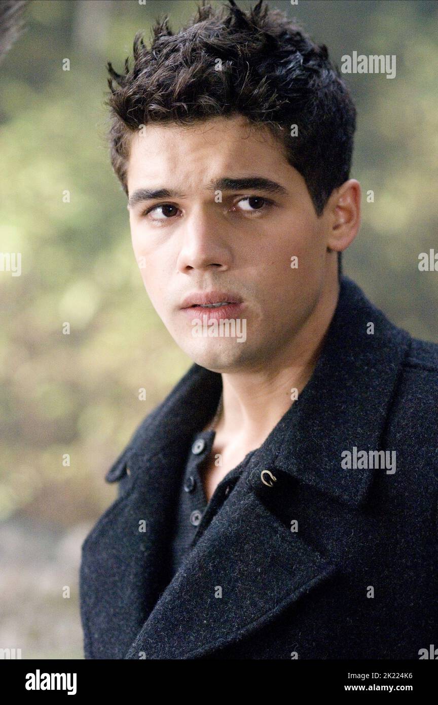 Steven strait hi-res stock photography and images - Alamy