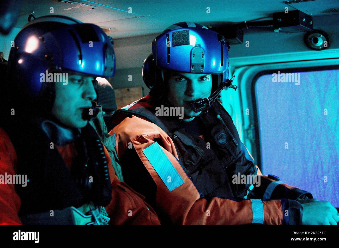 ASHTON KUTCHER, THE GUARDIAN, 2006 Stock Photo - Alamy