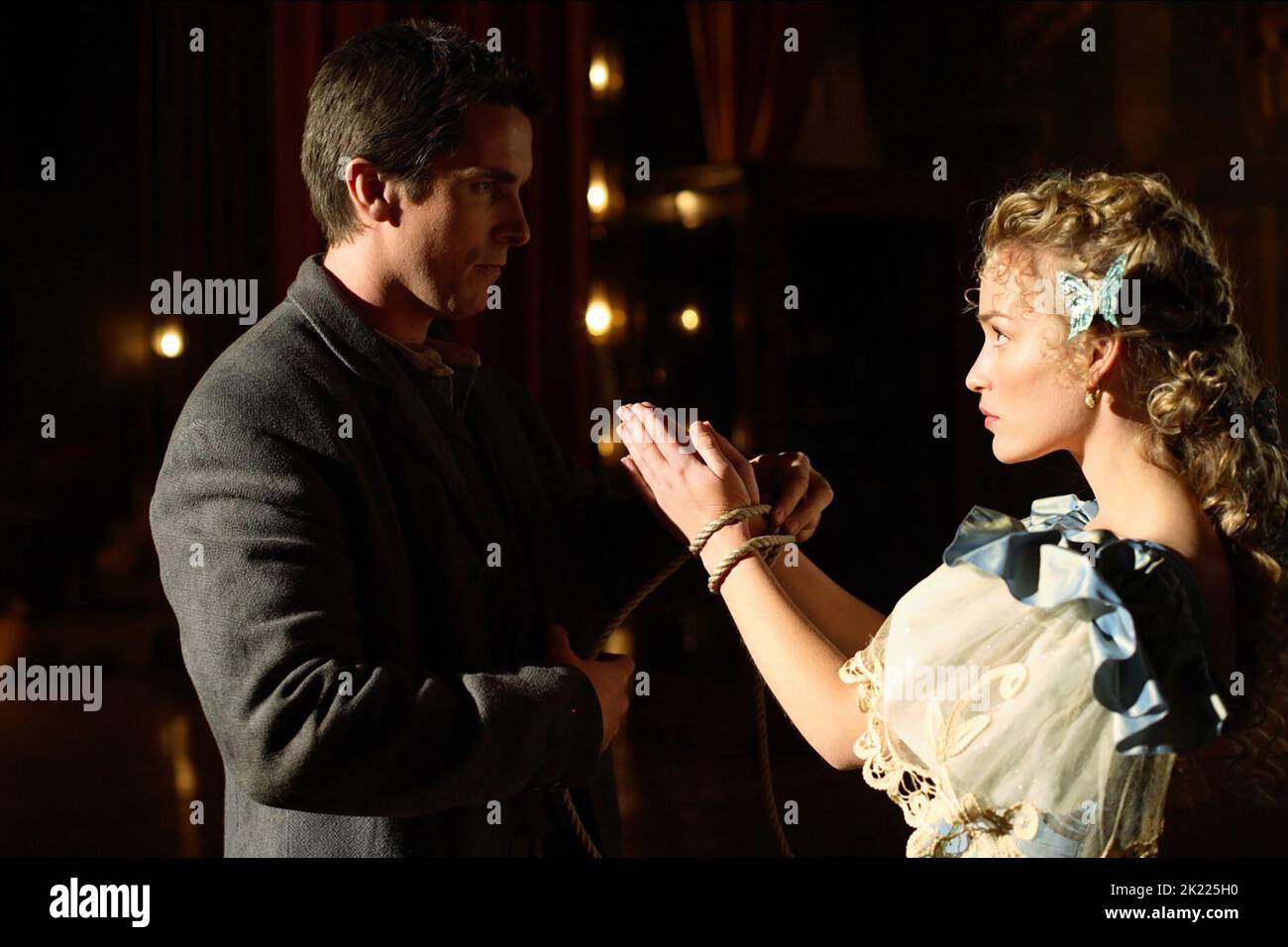 CHRISTIAN BALE, PIPER PERABO, THE PRESTIGE, 2006 Stock Photo - Alamy