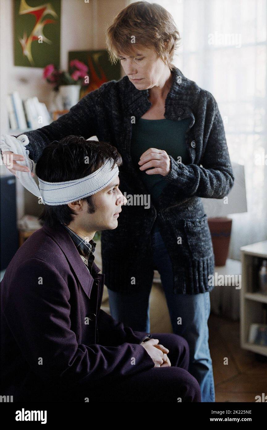 GAEL GARCIA BERNAL, EMMA DE CAUNES, THE SCIENCE OF SLEEP, 2006 Stock ...