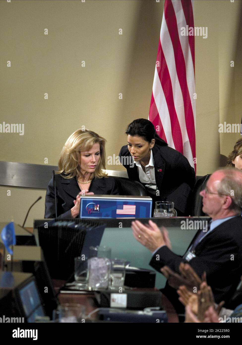 KIM BASINGER, EVA LONGORIA, THE SENTINEL, 2006 Stock Photo - Alamy