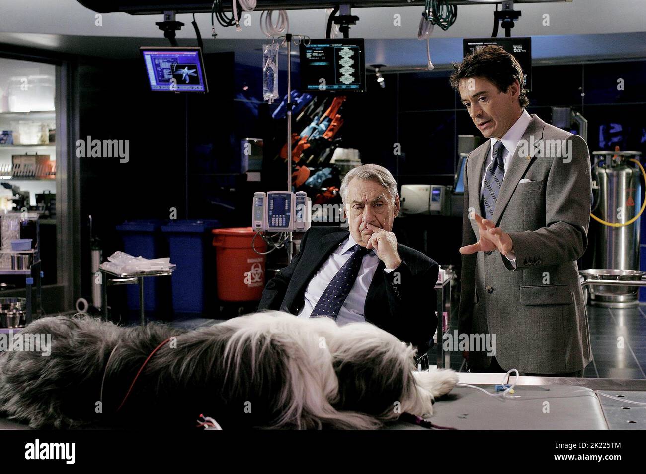 PHILIP BAKER HALL, ROBERT DOWNEY JNR, THE SHAGGY DOG, 2006 Stock Photo ...