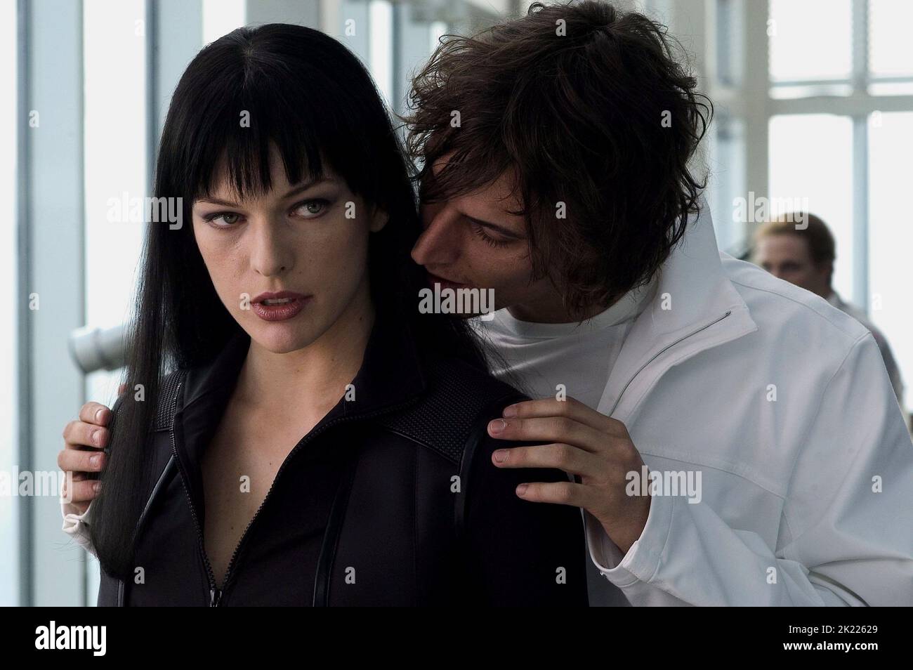 MILLA JOVOVICH, SEBASTIEN ANDRIEU, ULTRAVIOLET, 2006 Stock Photo - Alamy