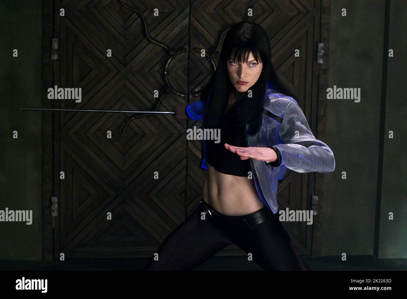 Ultraviolet 2006 milla jovovich hi-res stock photography and images - Alamy