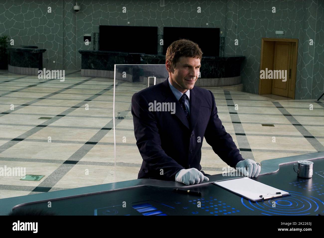 NICK CHINLUND, ULTRAVIOLET, 2006 Stock Photo - Alamy