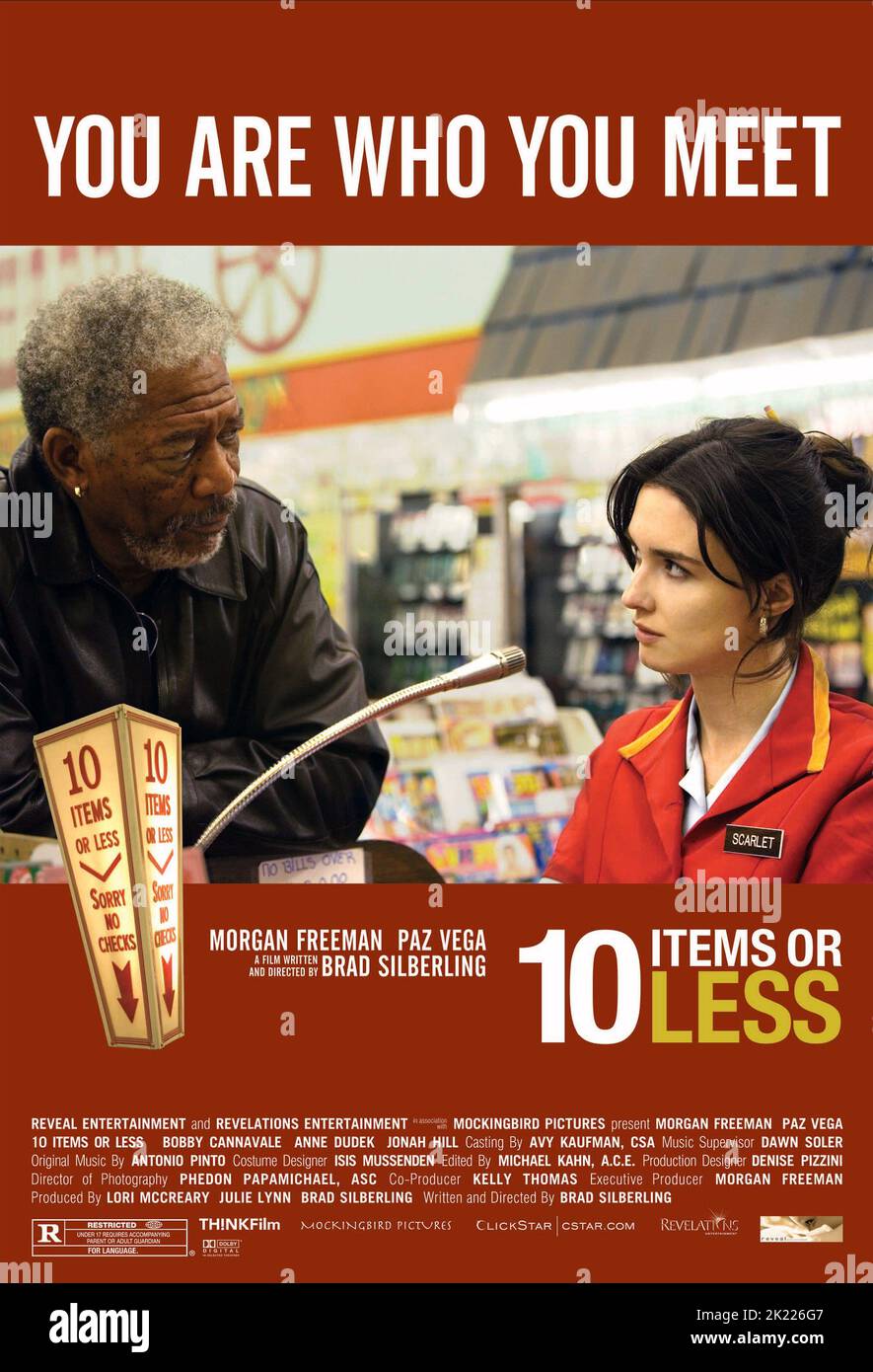 MORGAN FREEMAN, PAZ VEGA POSTER, 10 ITEMS OR LESS, 2006 Stock Photo - Alamy
