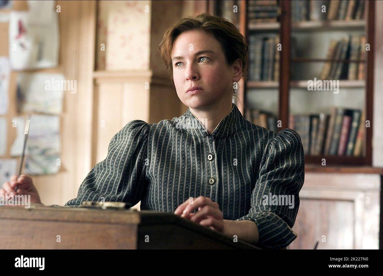 RENEE ZELLWEGER, MISS POTTER, 2006 Stock Photo - Alamy