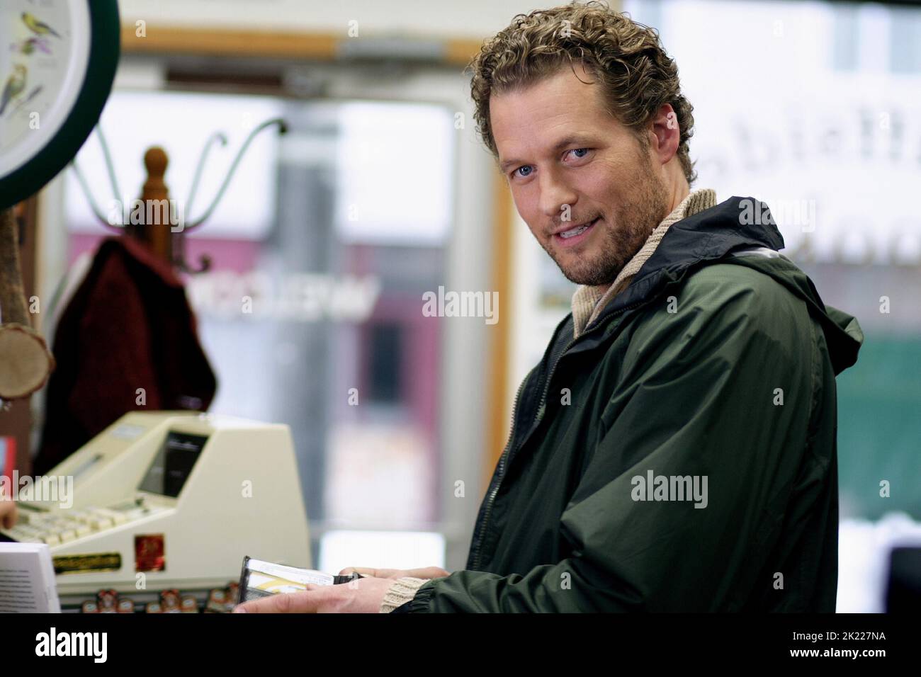 JAMES TUPPER, MEN IN TREES, 2006 Stock Photo - Alamy