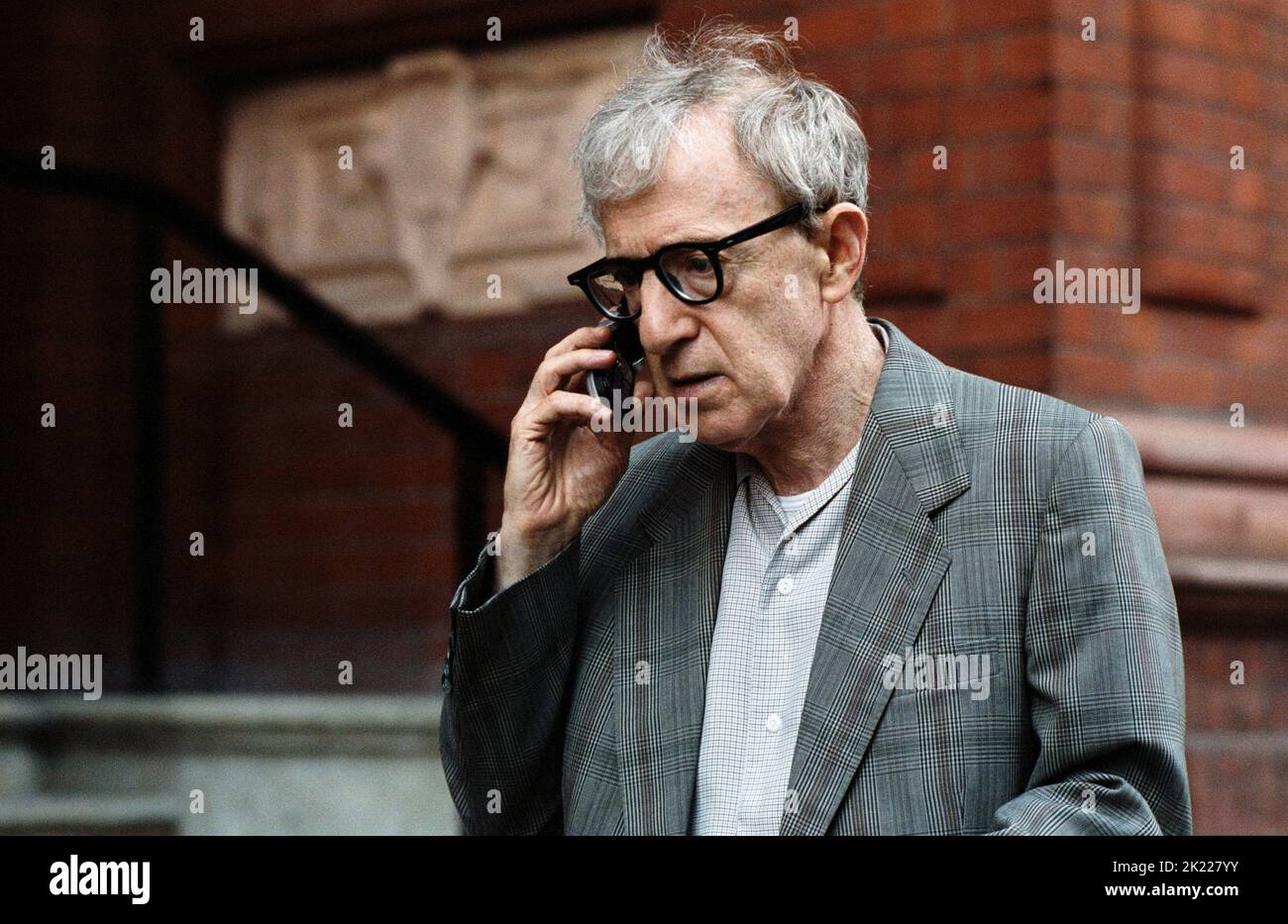 Woody allen movie still hi-res stock photography and images - Alamy