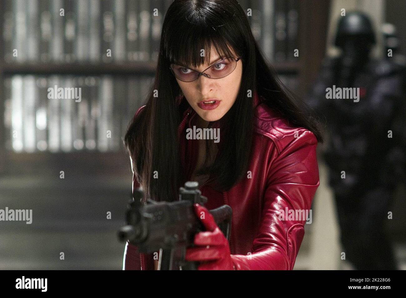 Ultraviolet 2006 milla jovovich hi-res stock photography and images - Alamy