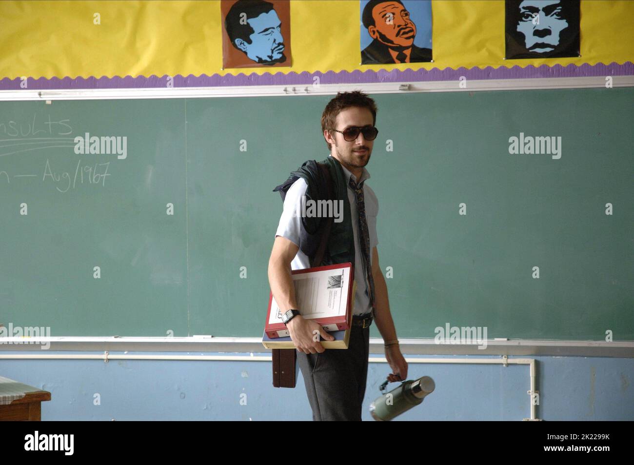 RYAN GOSLING, HALF NELSON, 2006 Stock Photo - Alamy