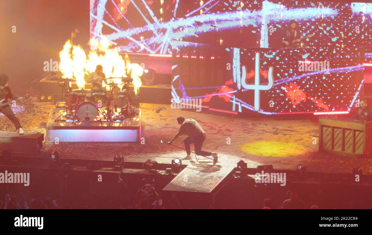 Anaheim, California, USA 17th September 2022 Tyler Joseph and Josh Dun ...