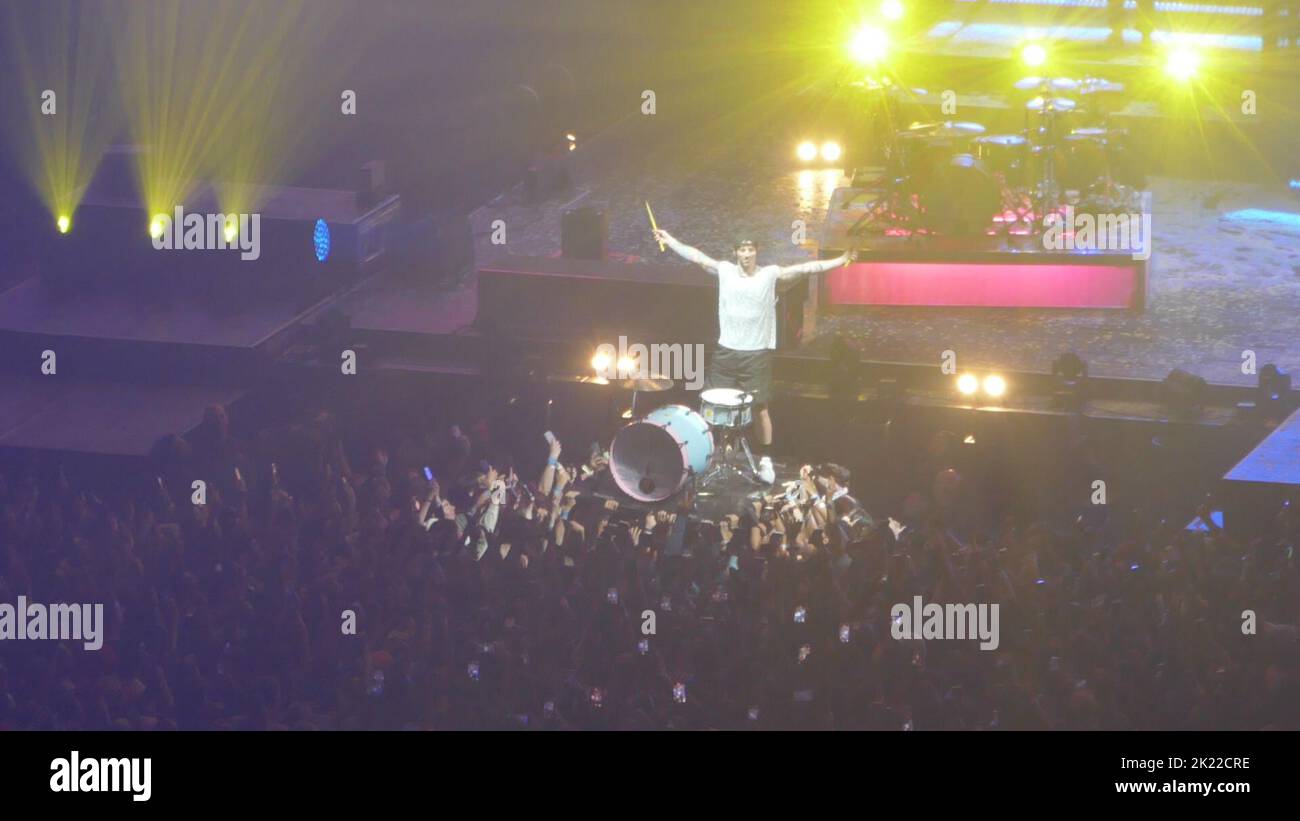 Anaheim, California, USA 17th September 2022 Tyler Joseph and Josh Dun ...