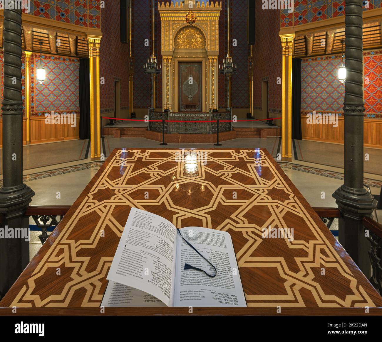 Interior of Rumbach sebestyen Street Synagogue. Near by the famous ...
