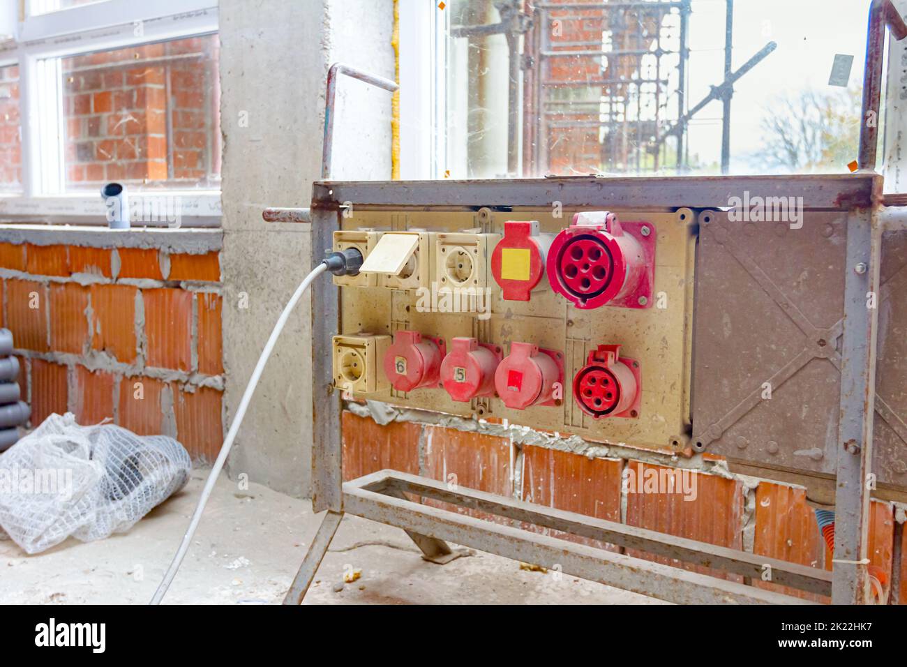 Distribution panel with Industrial multiphase power plugs and sockets ...