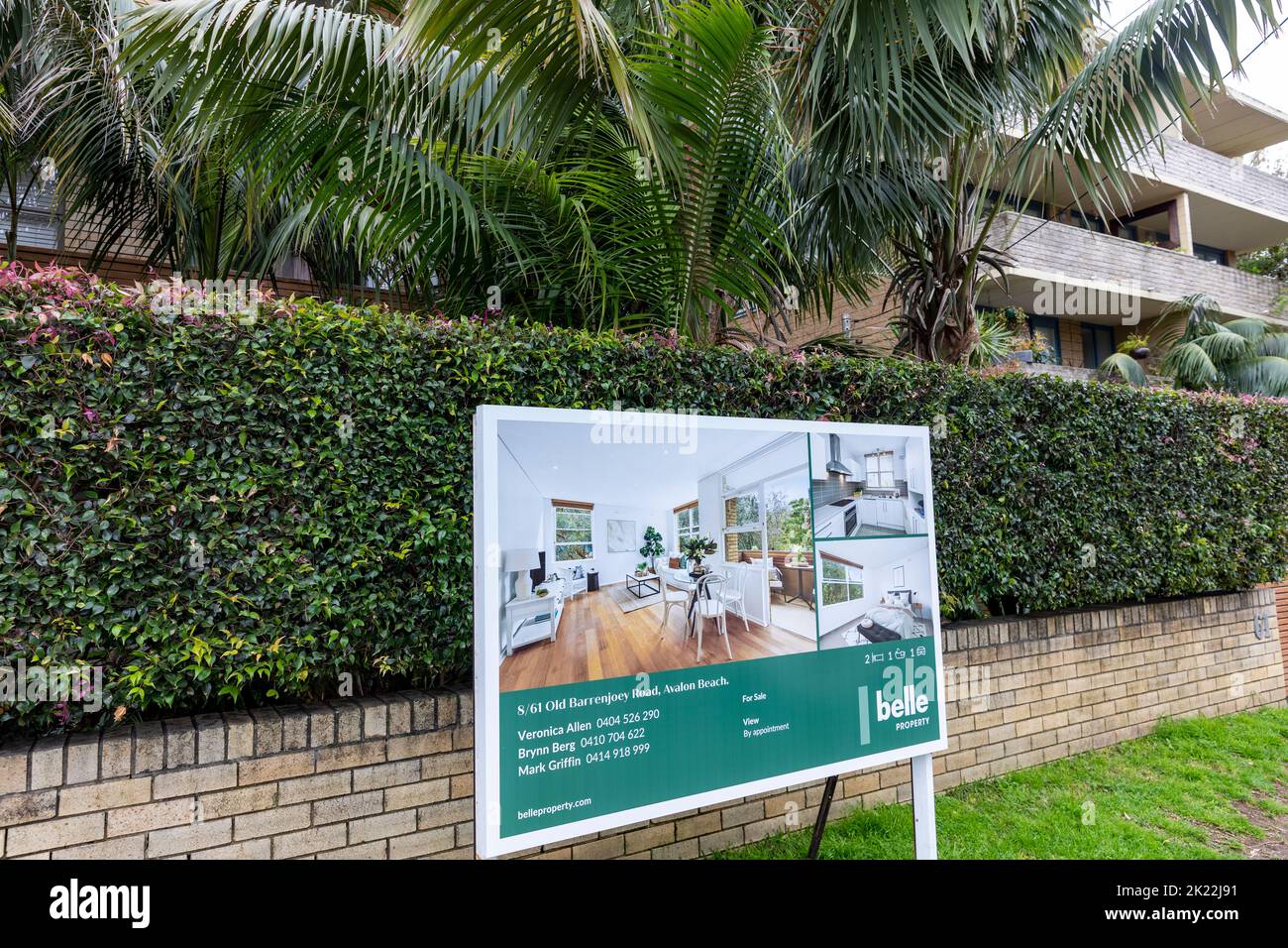 Australian unit for sale hi-res stock photography and images - Alamy