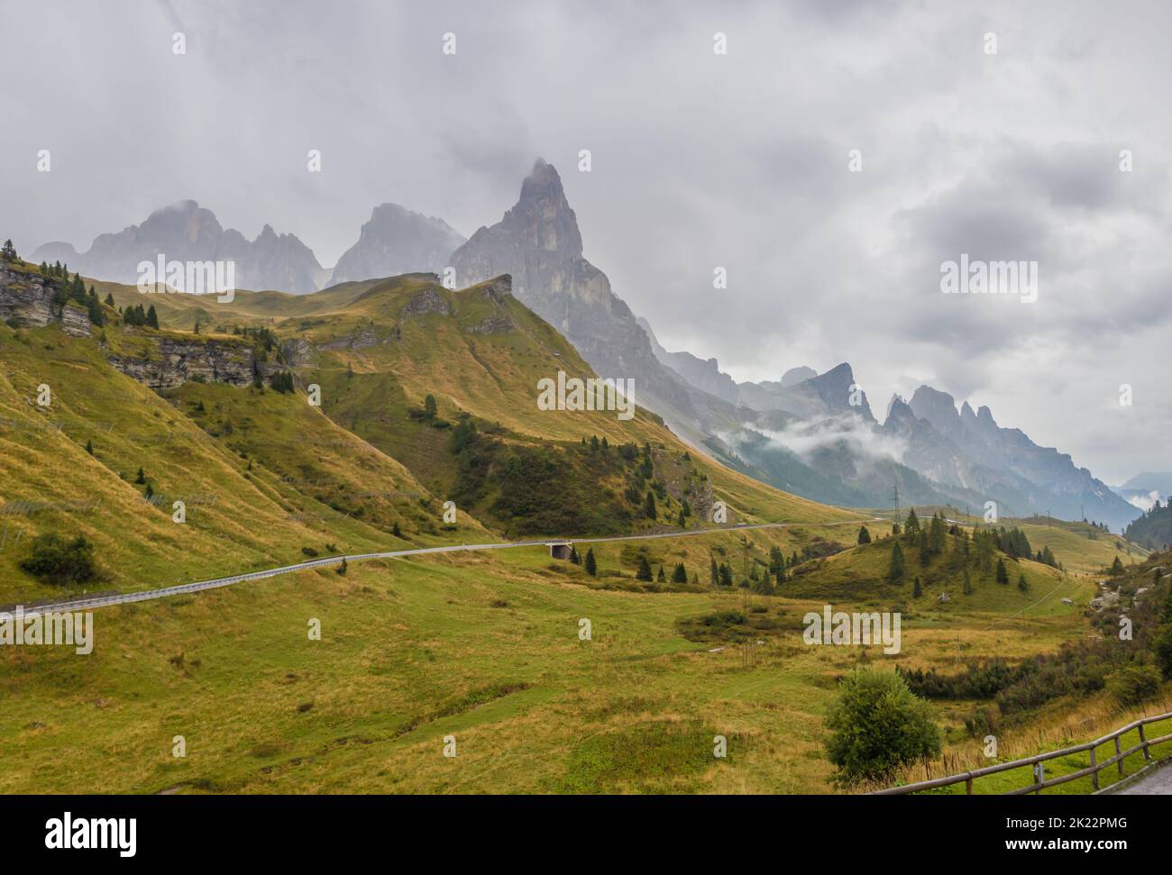 Dolomiti (Italy) - A view of Dolomites mountain range, UNESCO world ...
