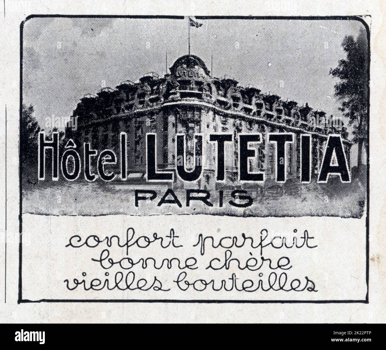 Publicité paris hi-res stock photography and images - Alamy