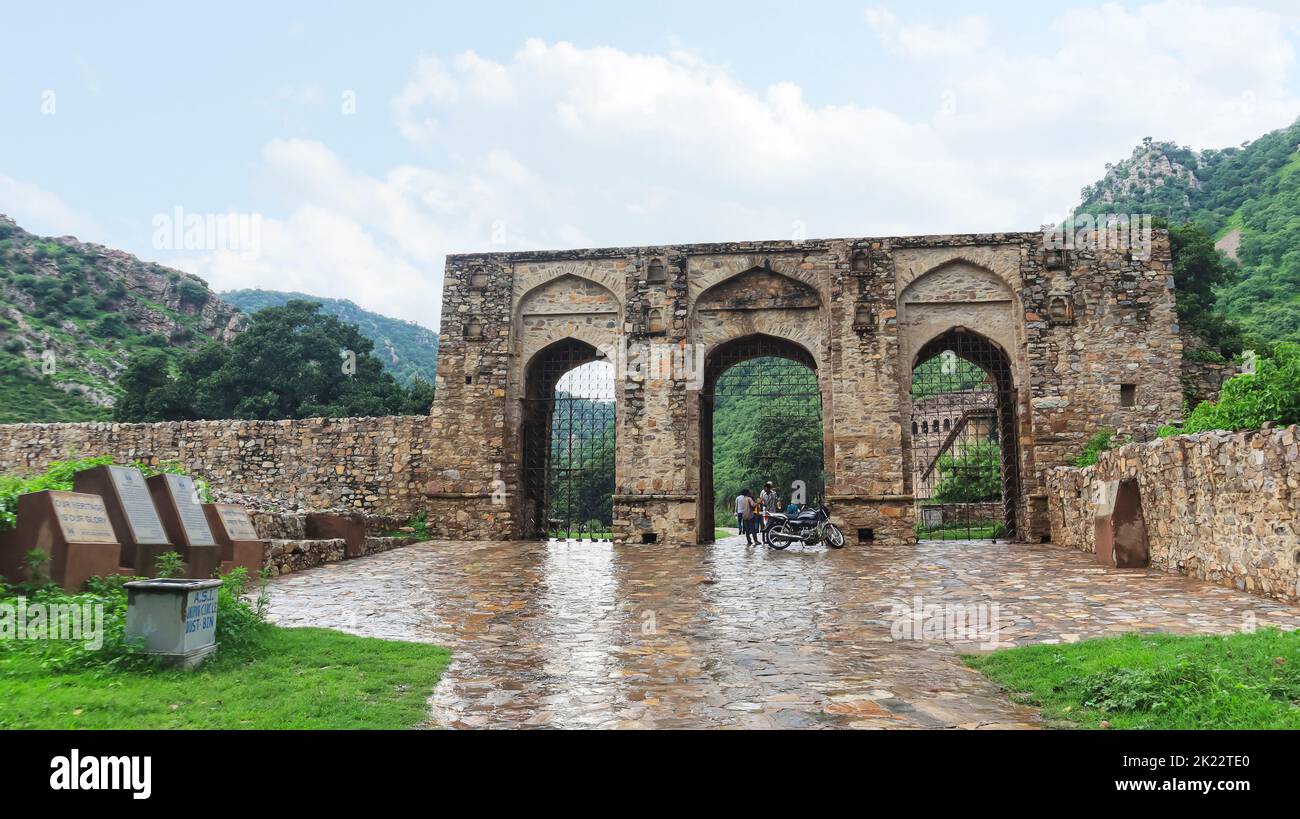 INDIA, RAJASTHAN, BHANGARH, July 2022, Tourist at main campus Gate of ...