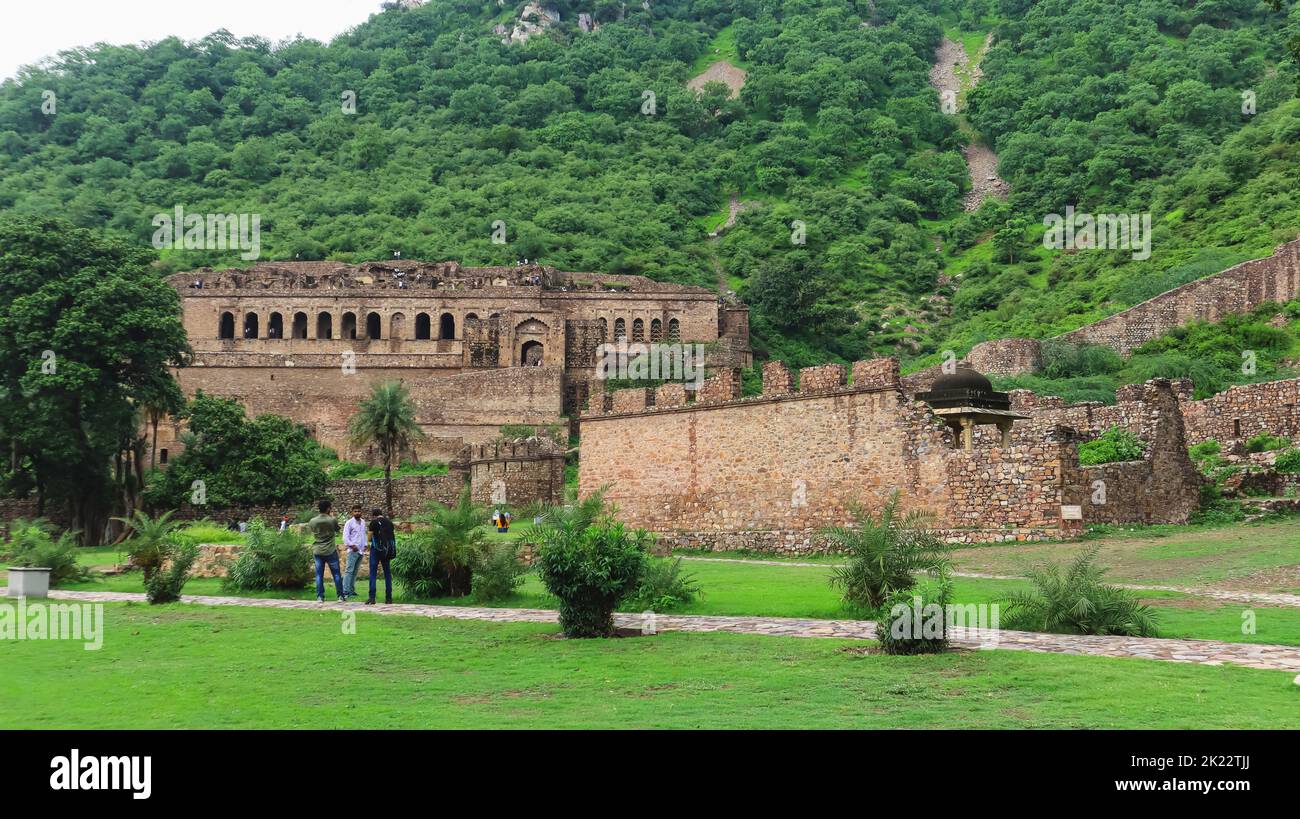 INDIA, RAJASTHAN, BHANGARH, July 2022, Tourist at Bhangarh Fort, fort ...